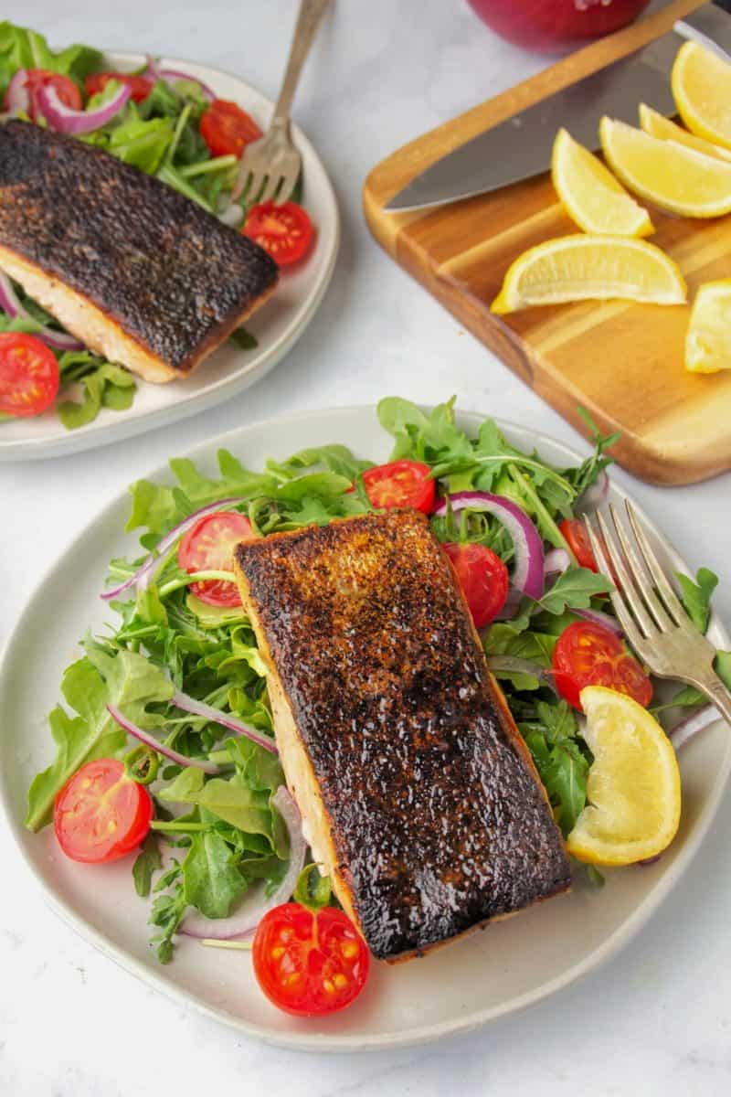 Crispy Skin Salmon Recipe (Cast Iron) - Dr. Davinah's Eats