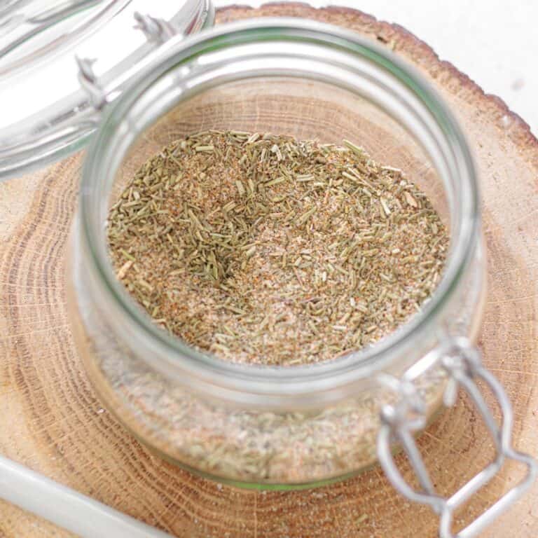 Poultry Seasoning - Dr. Davinah's Eats